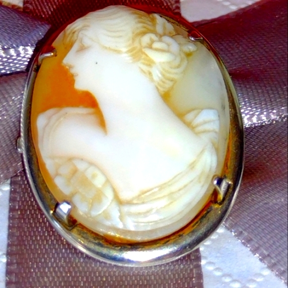 Cameo, Left Facing, Shell and Sterling Silver | Jewelry | 925 Art Deco ...